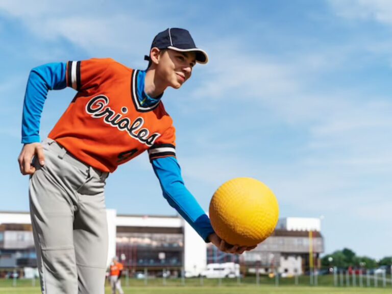 Fielding Excellence: How to play right field?