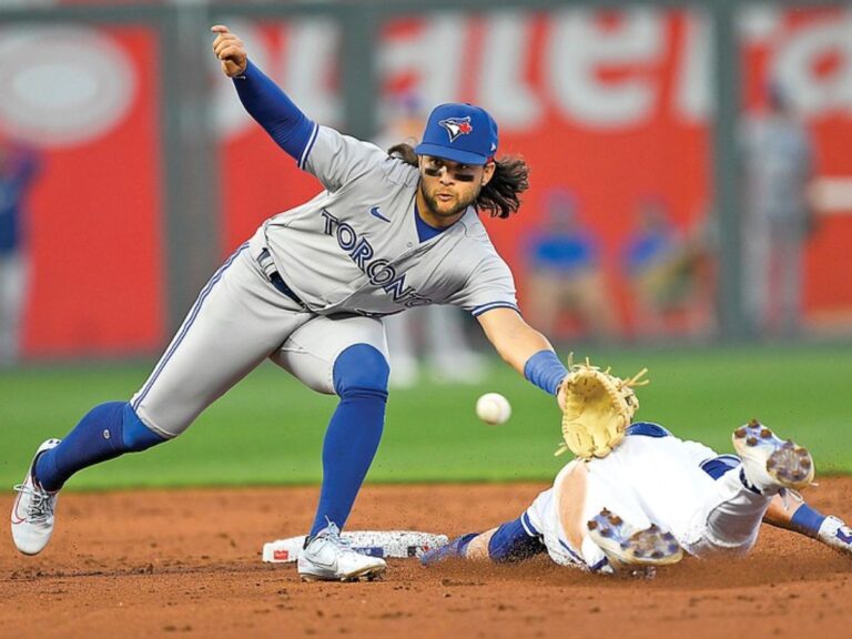 Who Covers Second Base on a Steal : Unraveling the Positioning Puzzle ...